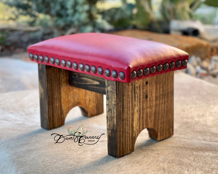 Rustic Red Step Stool – Desert Canary